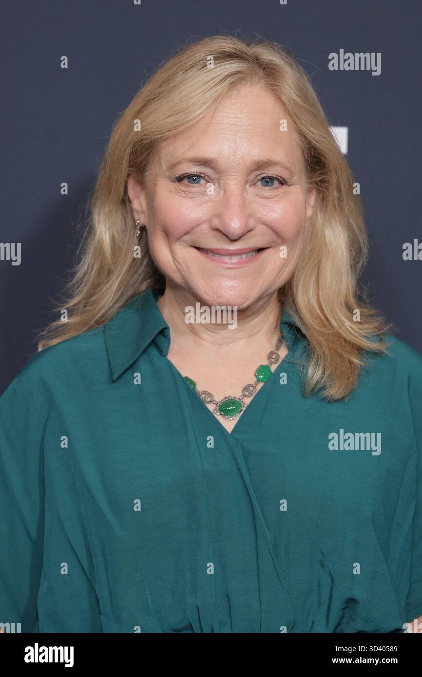 Julie Goldstein attends the 2025 WIF Honors Presented By Max Mara at ...