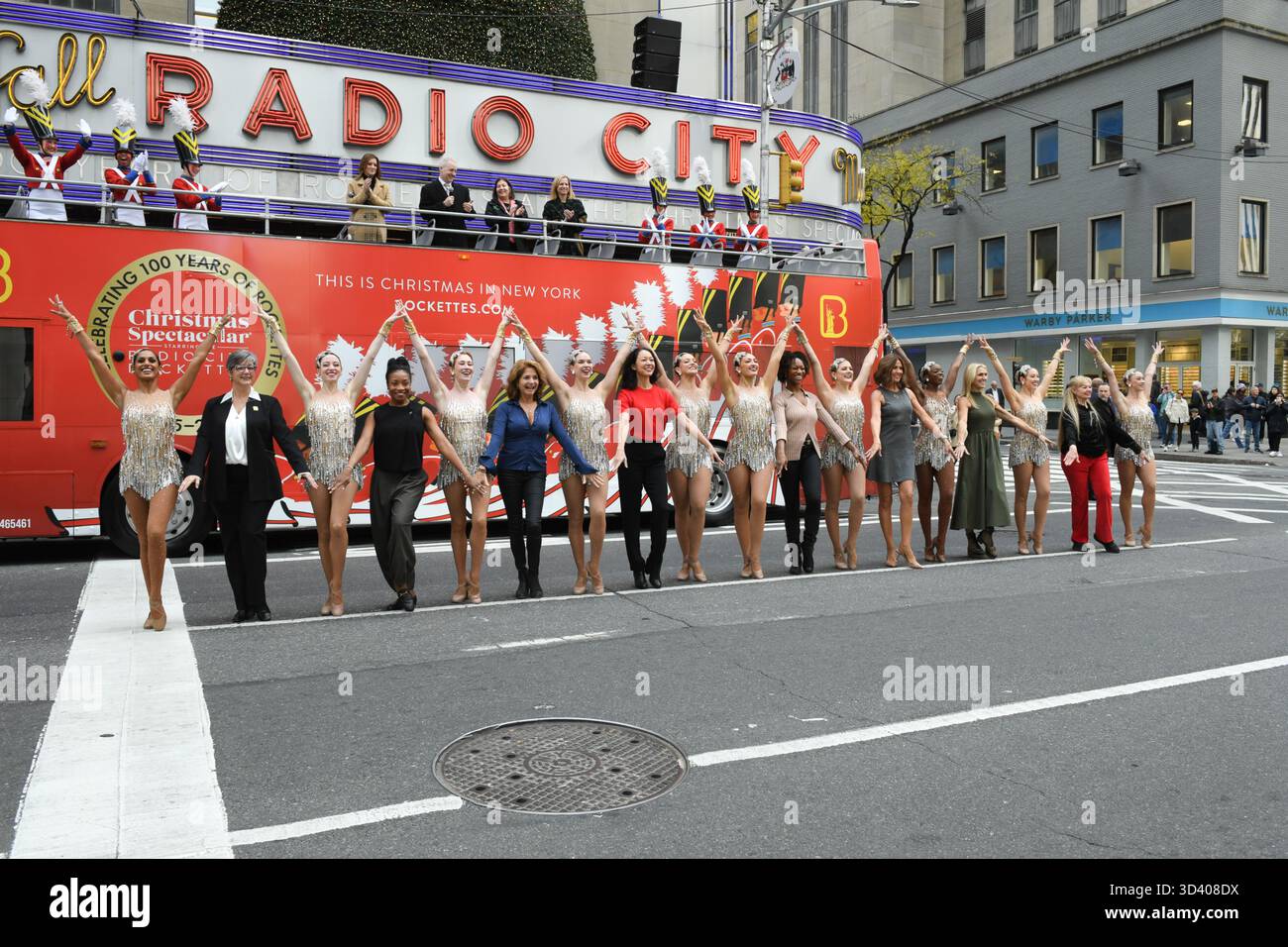 Former and current Radio City Rockettes perform during the Radio City ...