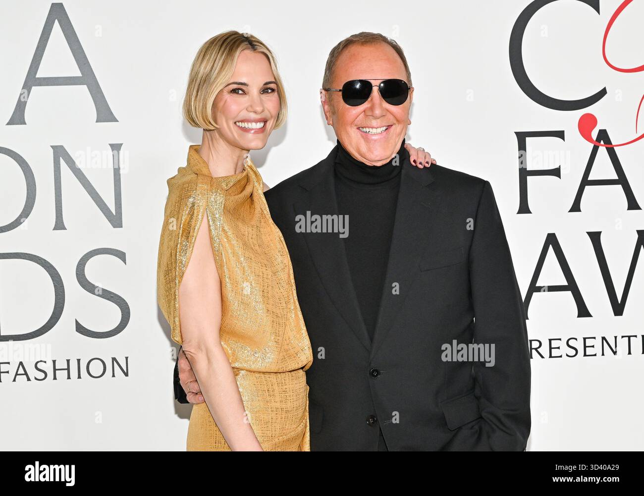 Leslie Bibb, left, and Michael Kors attend the CFDA Fashion Awards ...