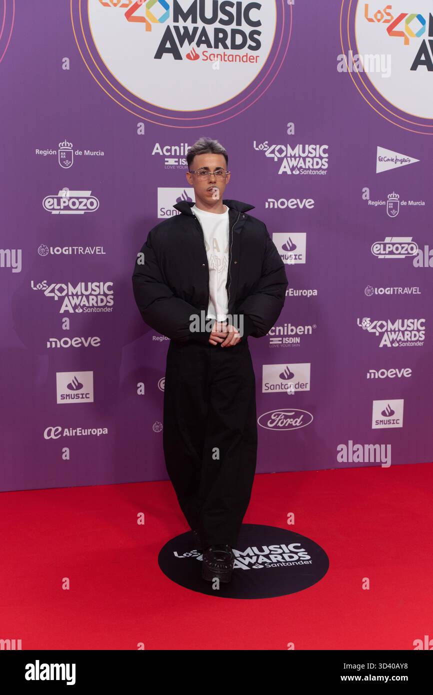 Singer Soge Culebra during the photocall prior to the Los40 Music ...