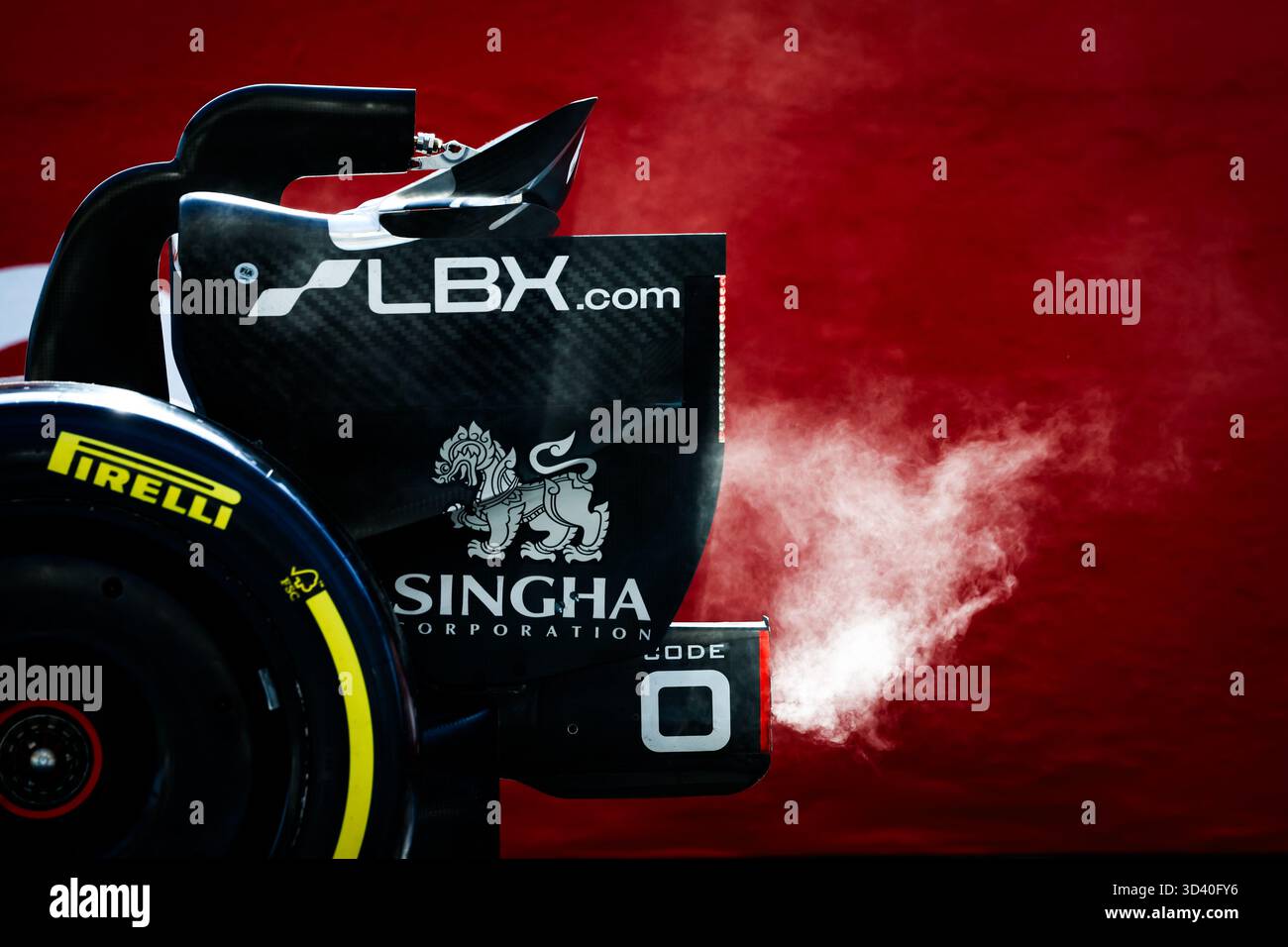 Oil smoke coming out from the Stake F1 Team Kick C45, mechanical detail ...