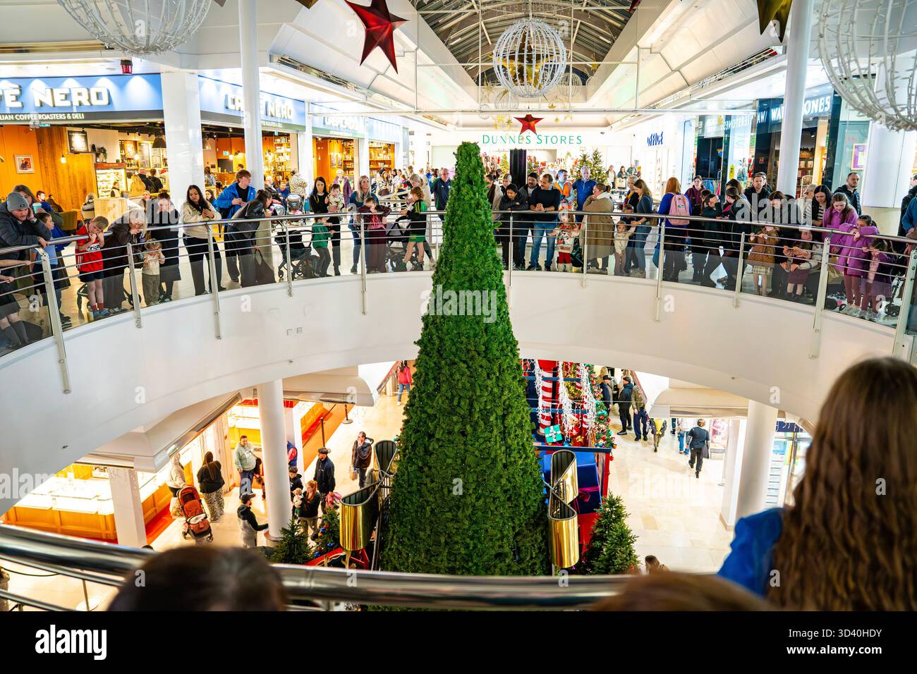 Derry, Northern Ireland. 7 November 2025. Families line the balconies ...