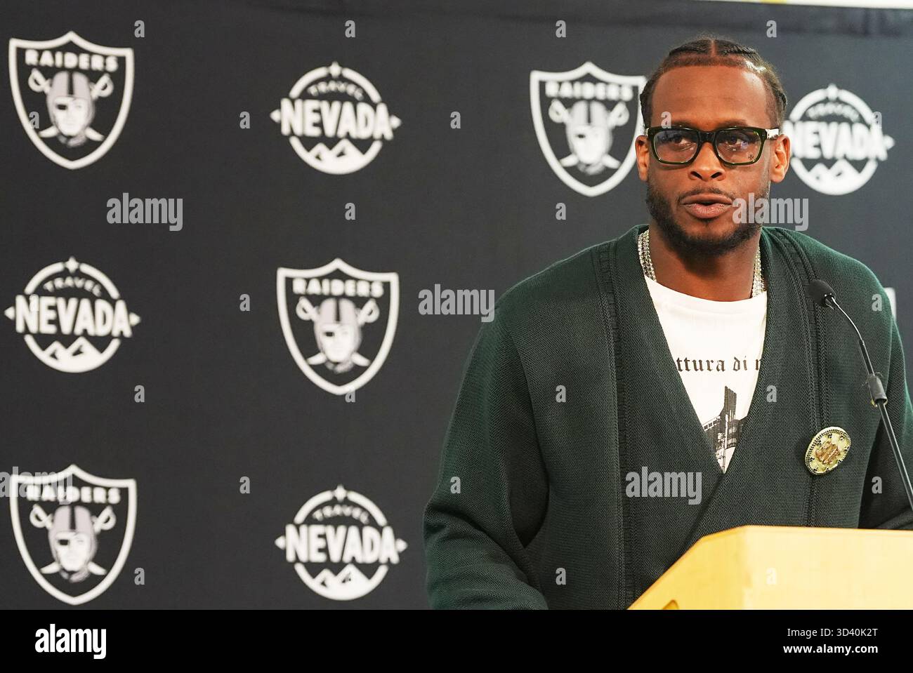 Las Vegas Raiders quarterback Geno Smith talks after an NFL football ...