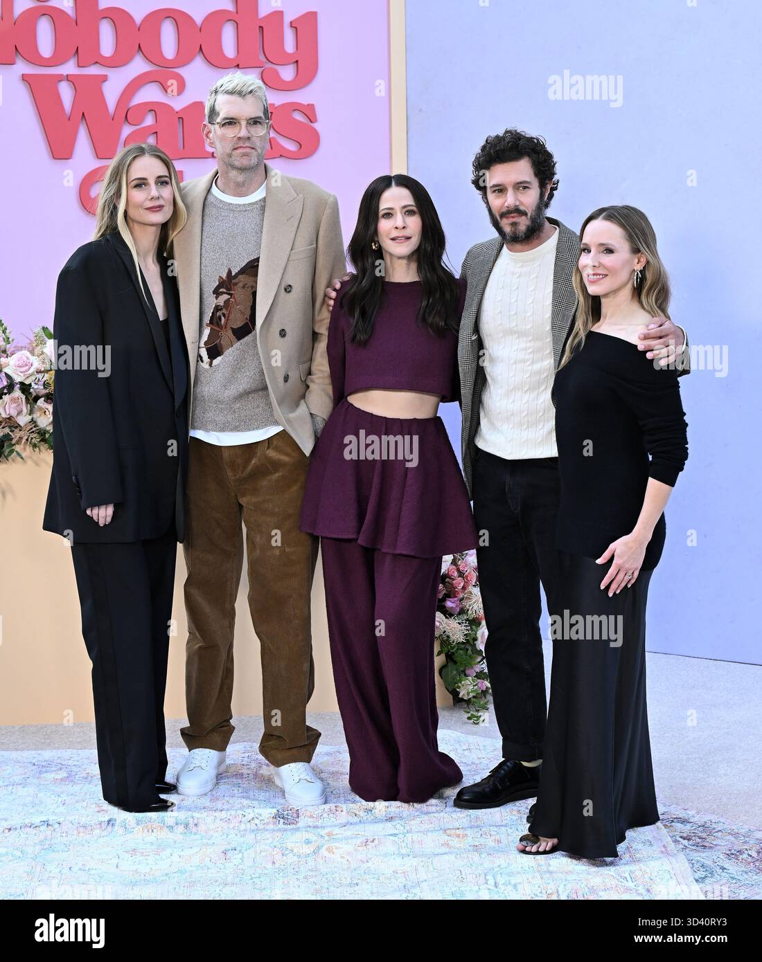 Justine Lupe, Timothy Simons, Jackie Tohn, Adam Brody and Kristen Bell ...