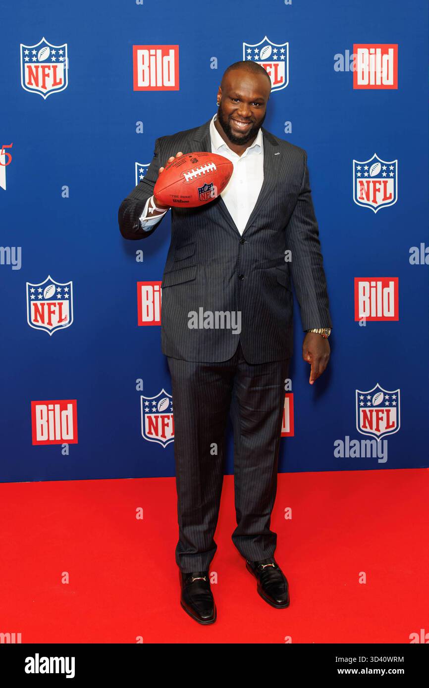 Empfang - BILD NFL TOUCHDOWN BERLIN - David Bada beim BILD TOUCHDOWN ...
