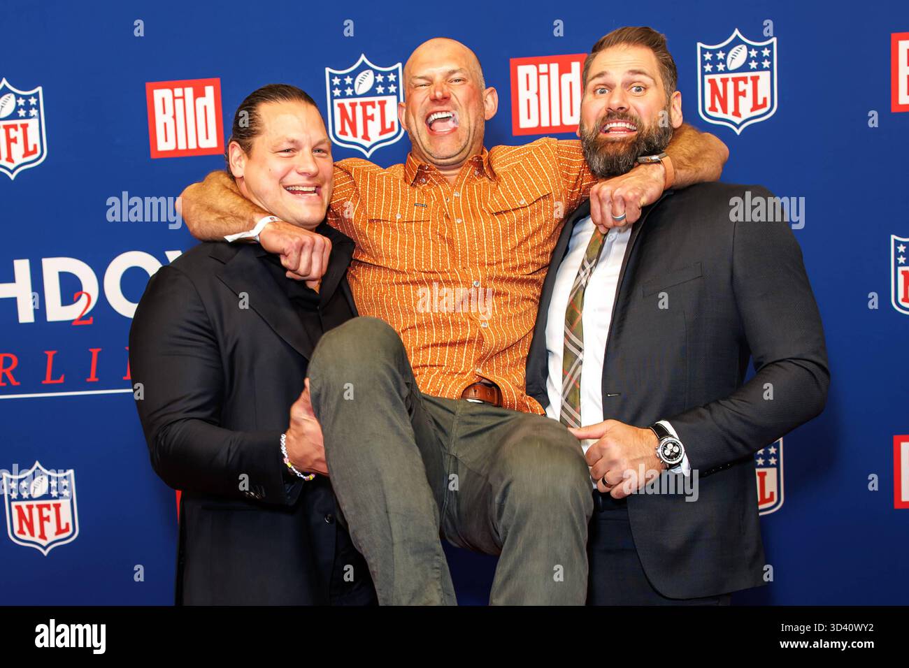 Empfang - BILD NFL TOUCHDOWN BERLIN - Markus Kuhn, Joe Thomas und ...
