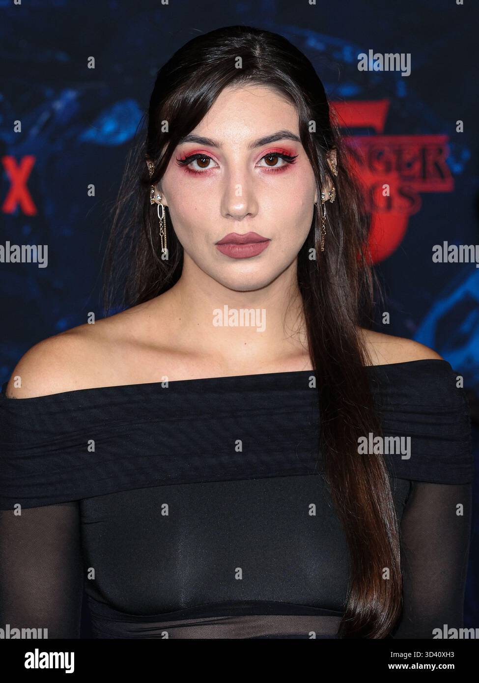 Stranger things tv show 5 hi-res stock photography and images - Alamy