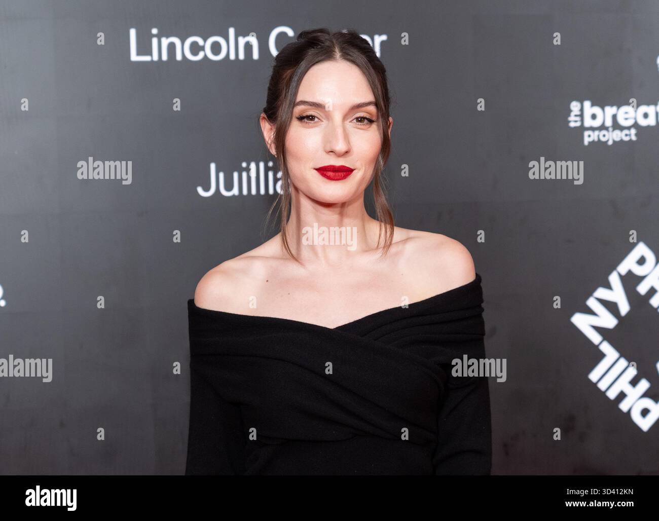 Maria Valverde attends premiere of movie 'El Canto de las Manos' ('Song ...