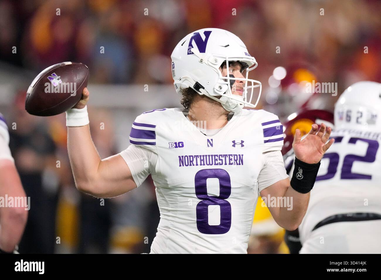 Northwestern quarterback Preston Stone passes during the first half of ...