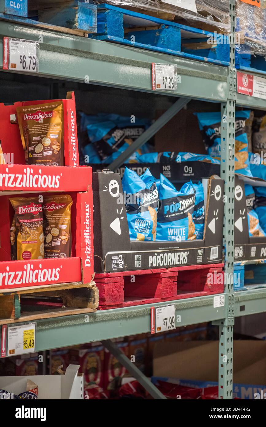 Grocery shopping in a supermarket in Orlando, Florida, featuring snack ...