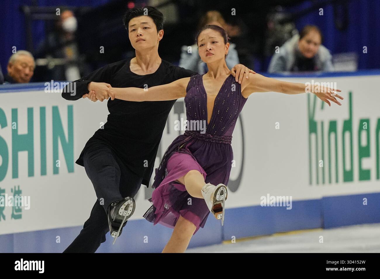 Maia Shibutani and Alex Shibutani, of the U.S., perform during the ice ...