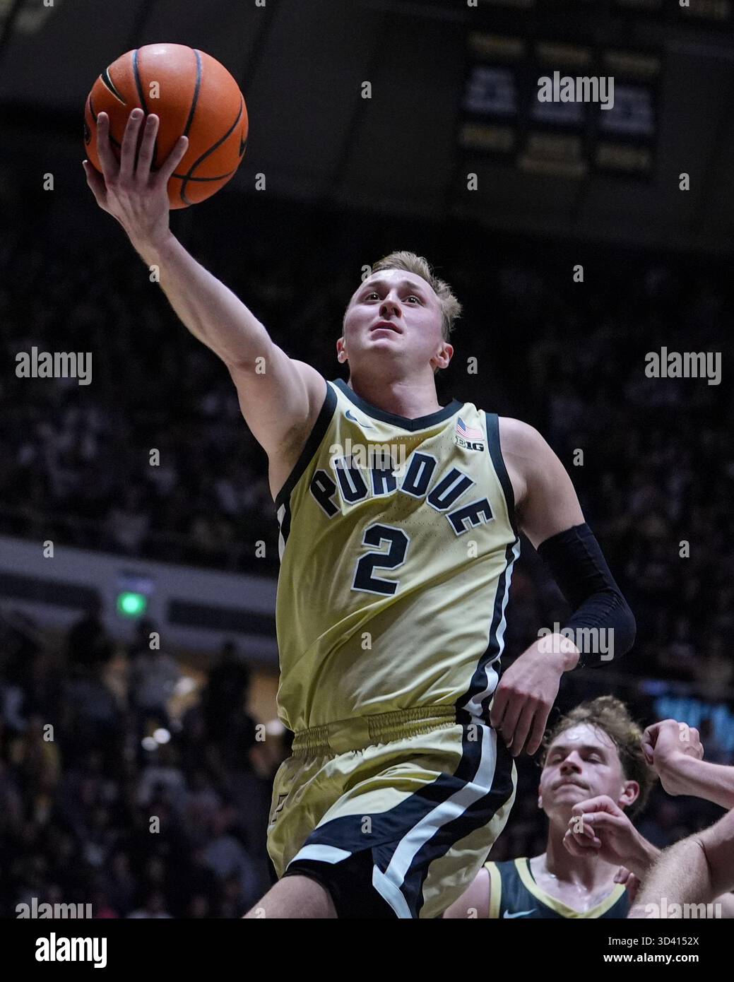 Purdue guard Fletcher Loyer (2) plays against Oakland during the second ...