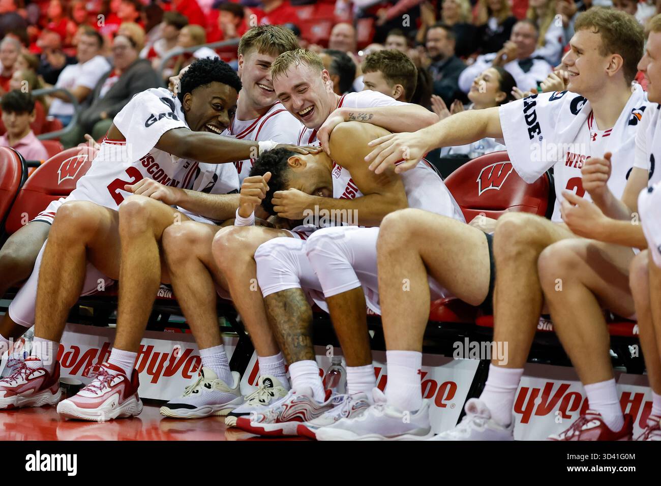 November 7, 2025: Wisconsin Badgers guard John Blackwell (25), forward ...