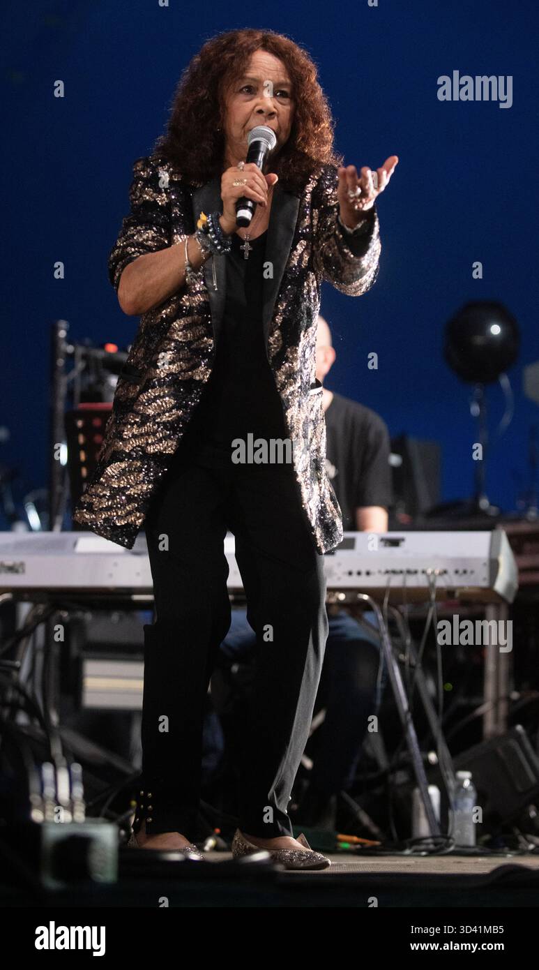 CANDI STATON at the Kite Festival 2023 , Kirlington Park oxfordshire ...