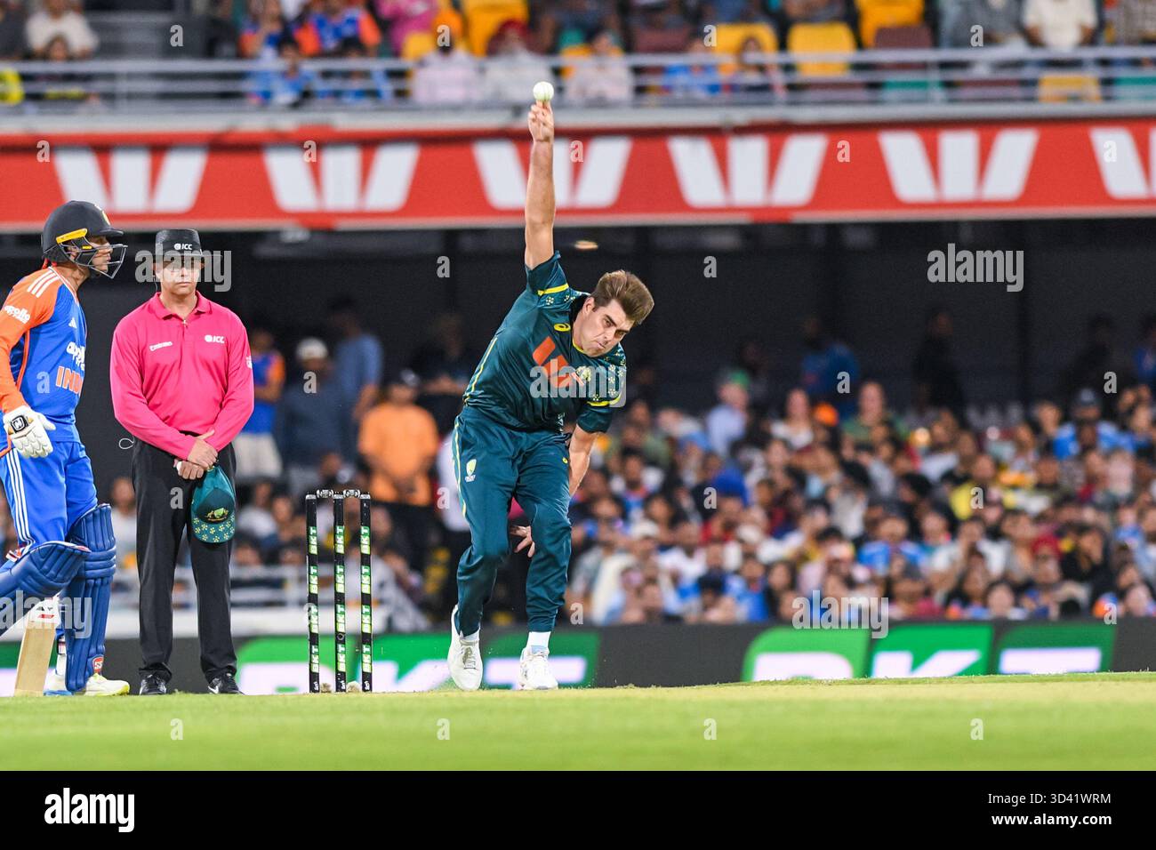 Xavier Bartlett of Australia bowling at Australia v India 5th T20I ...