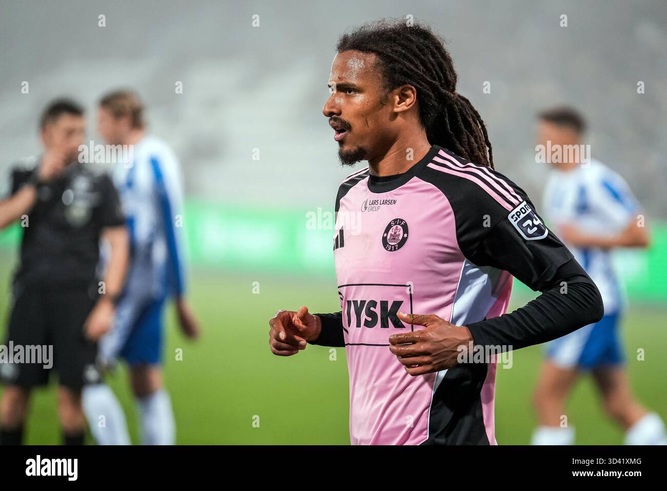 Odense, Denmark. 07th, November 2025. Robin Ostrom of Silkeborg IF seen ...
