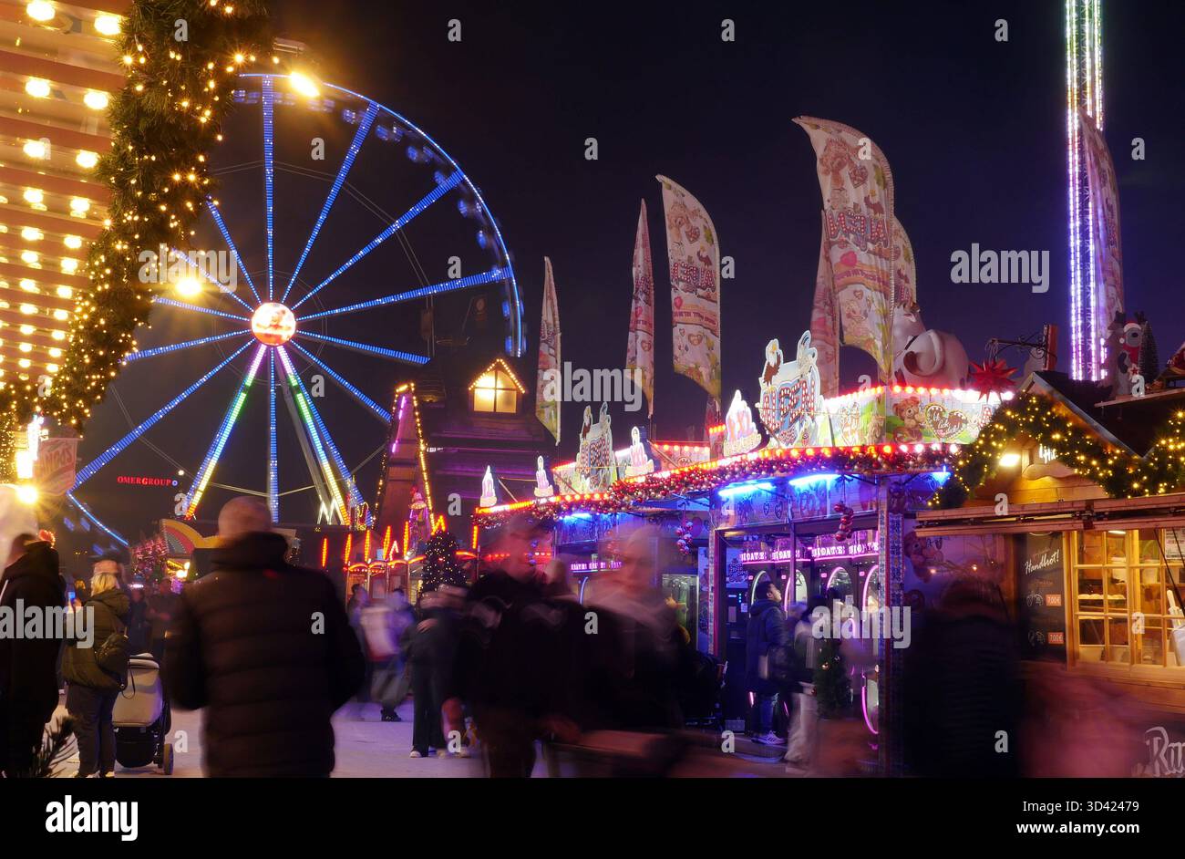 07.11.2025, Berlin - Deutschland. Lichtenberger Winterzeit an der ...