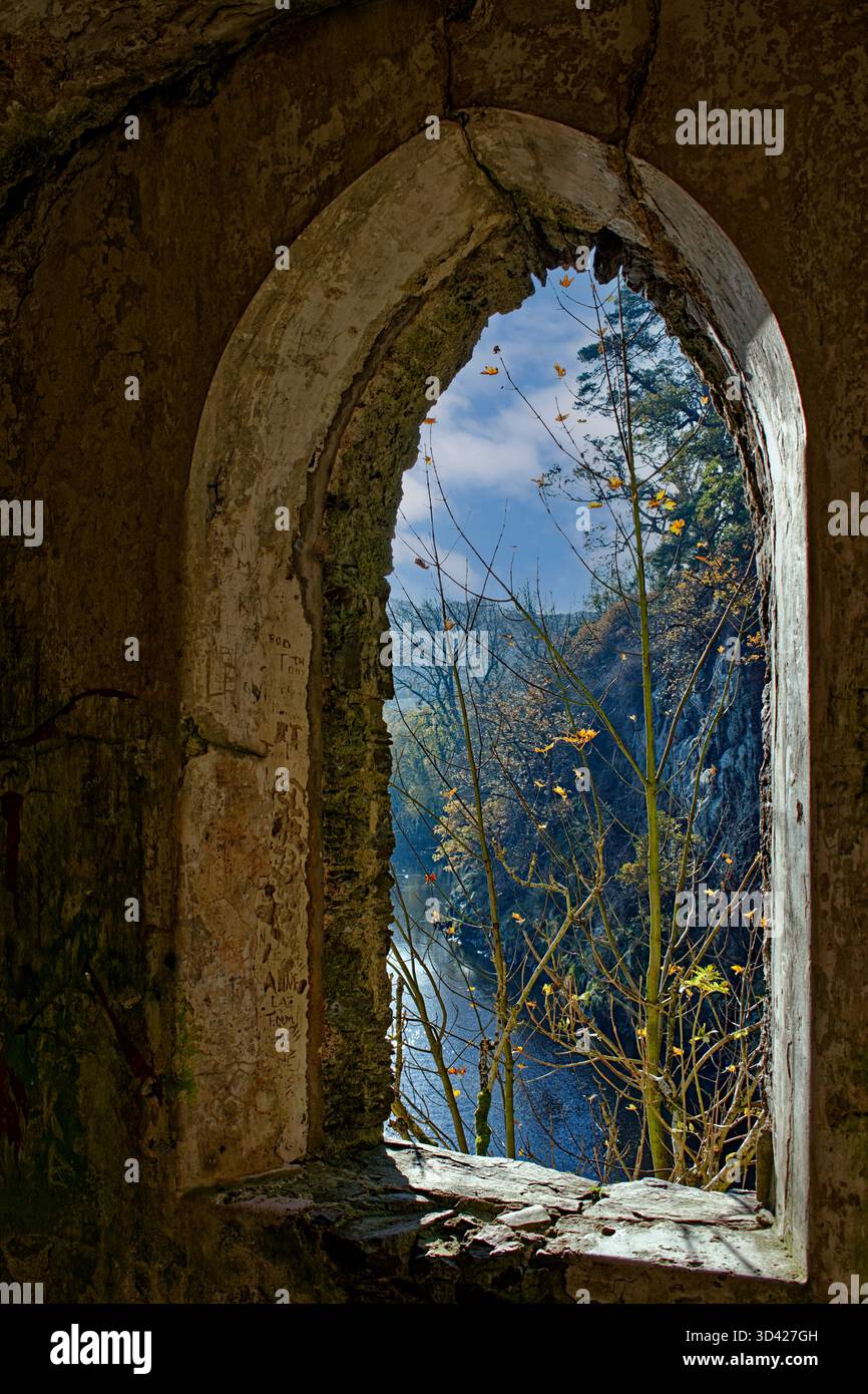 Bridge of Alvah Banff Aberdeenshire Scotland chamber inside arch of the ...