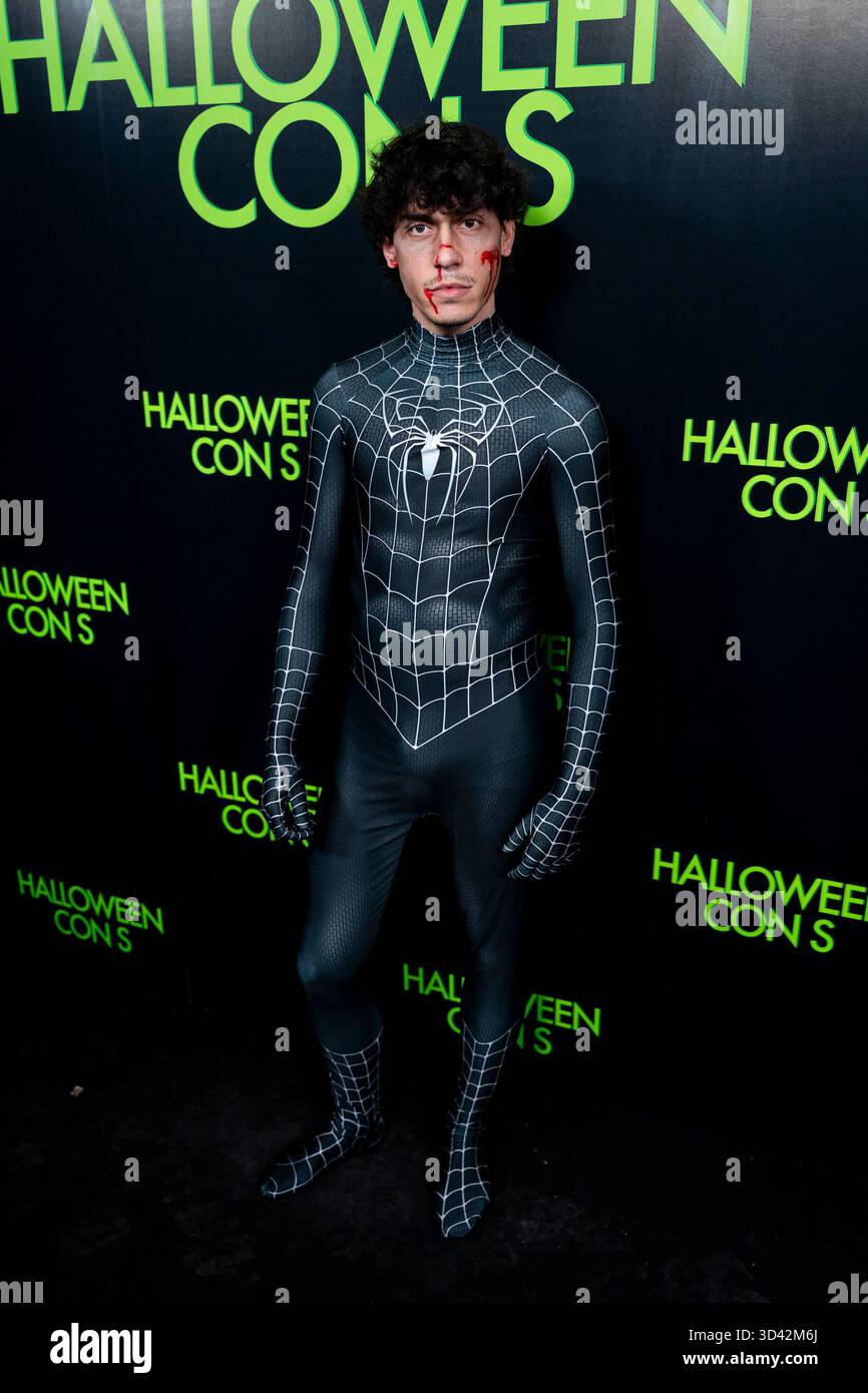 Victor Beltran attends to 'Halloween con S' Photocall on 30 October ...