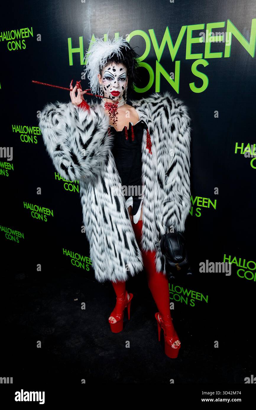 Camila Redondo attends to 'Halloween con S' Photocall on 30 October ...