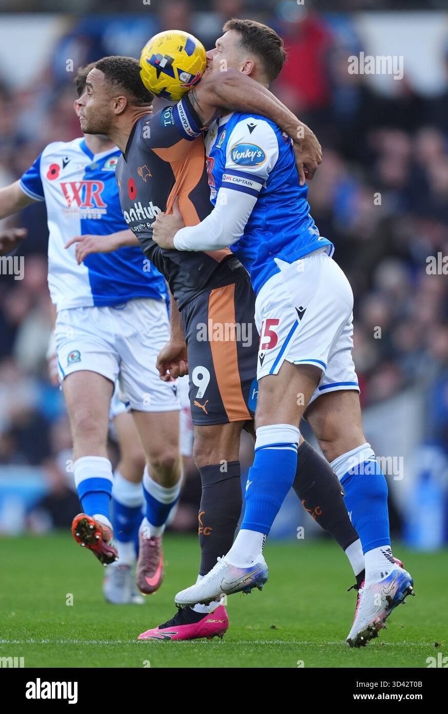 Derby County's Carlton Morris (left) and Blackburn Rovers' Sean ...