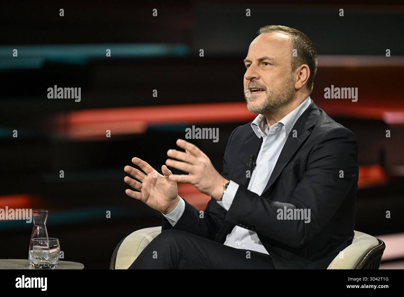 Peter Neumann Politologe 11/25 her Peter Neumann am 4. November 2025 in ...