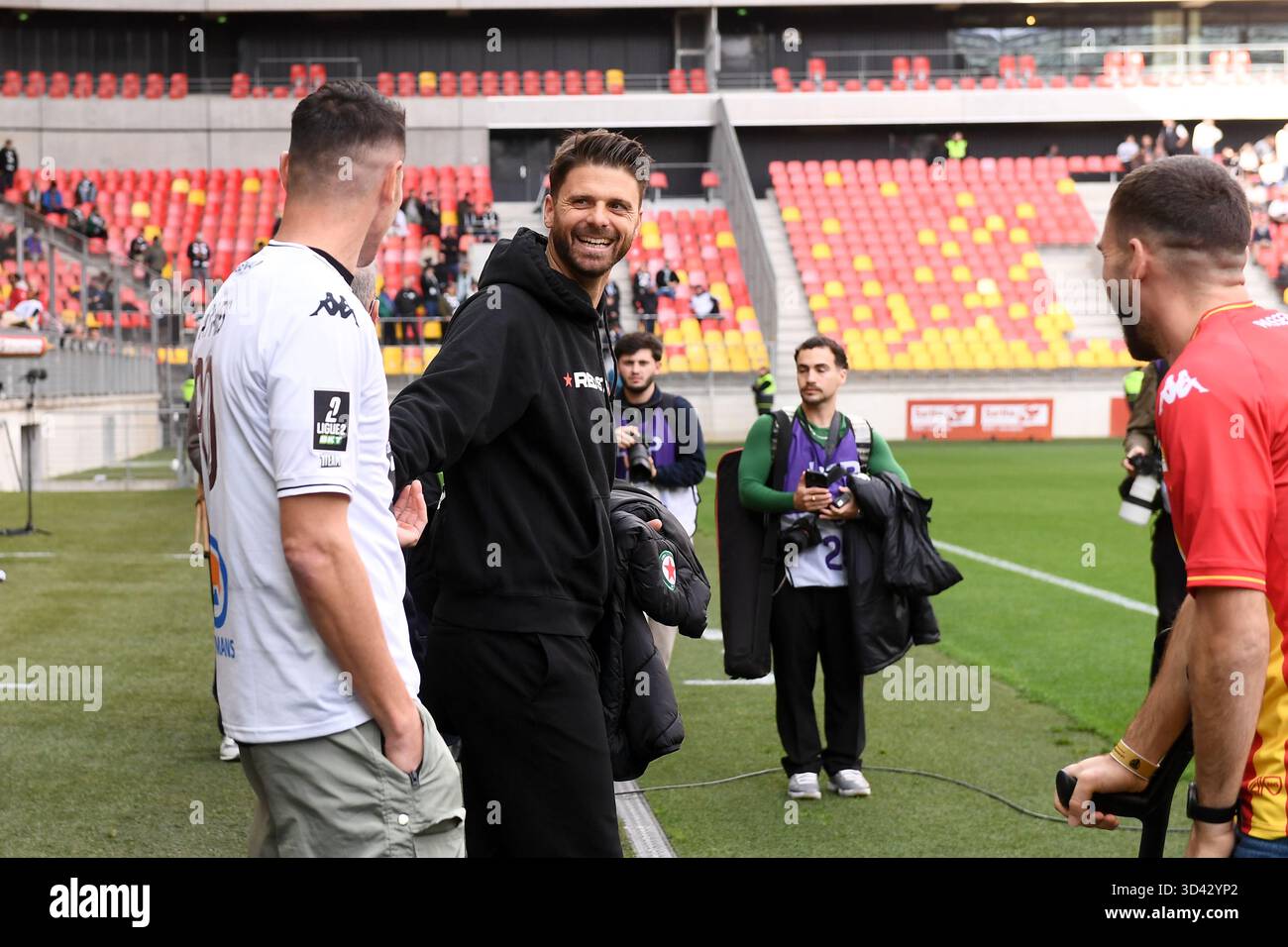 Gregory POIRIER (Entraineur Red Star) during the Ligue 2 BKT match ...
