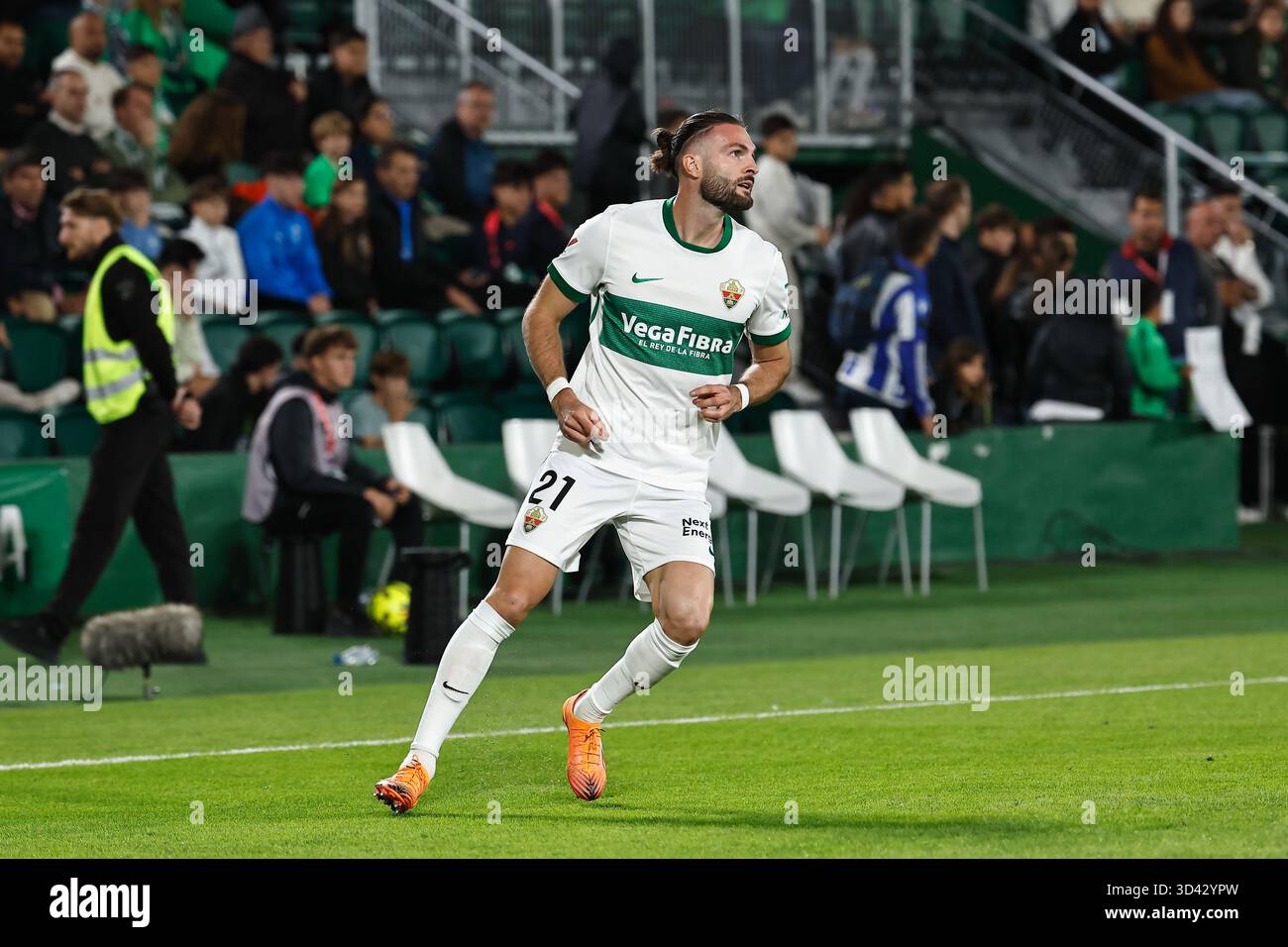 Leo Petrot (Elche), NOVEMBER 7, 2025 - Football / Soccer : Spanish ...