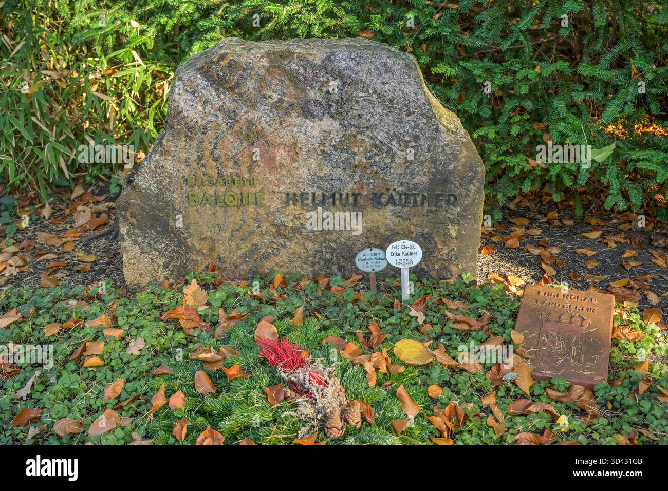 Ehrengrab Elisabeth Balque und Helmut Käutner, Waldfriedhof Zehlendorf ...