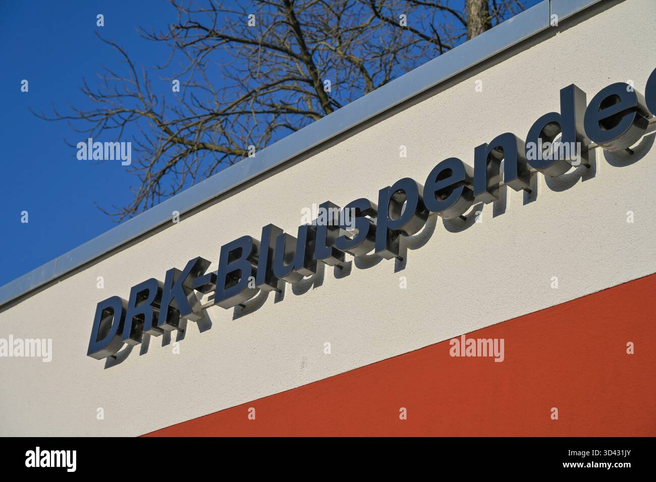 DRK, Deutsches Rotes Kreuz Blutspendedienst, Hindenburgdamm, Berlin ...