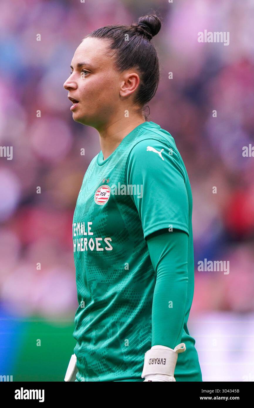 AMSTERDAM, NETHERLANDS - NOVEMBER 8: Nicky Ervard keeper of PSV looks ...