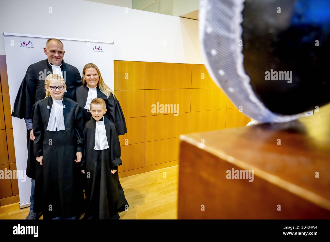 UTRECHT - Crowds during the open day at the Utrecht courthouse, where ...
