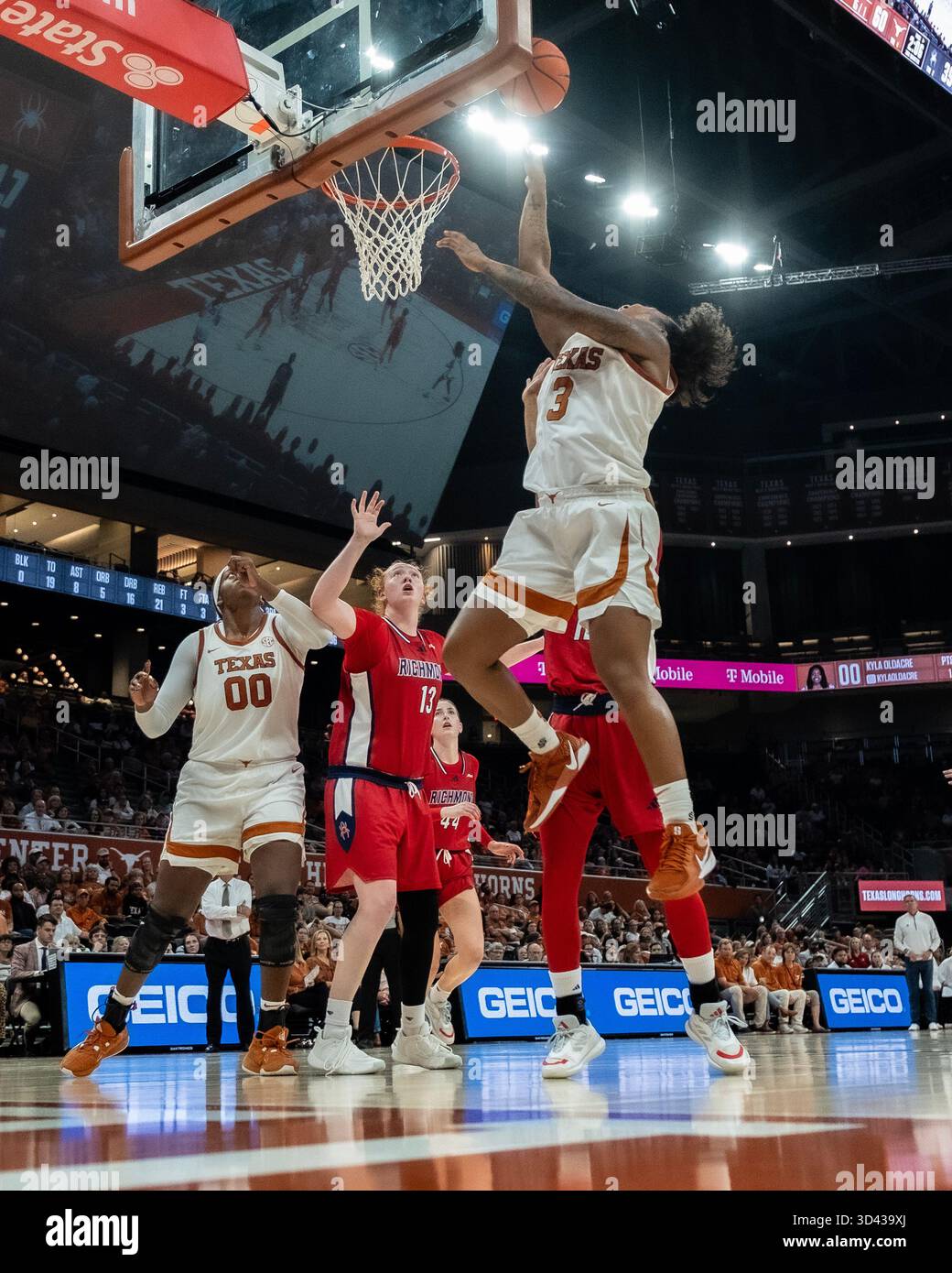 Nov 7 , 2025. Rori Harmon (3) of the Texas Longhorns in action vs the ...