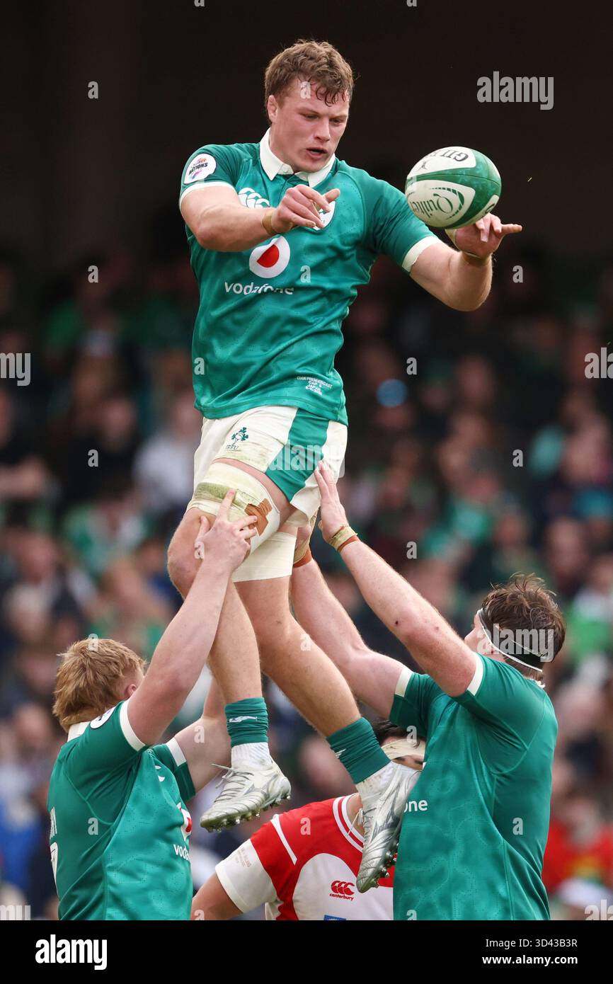 Ireland's Cian Prendergast wins a lineout during the rugby union ...