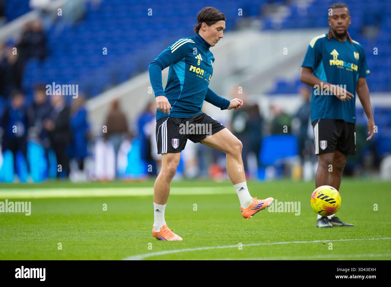 Harry Wilson #8 of Fulham FC warms-up before the match during the ...