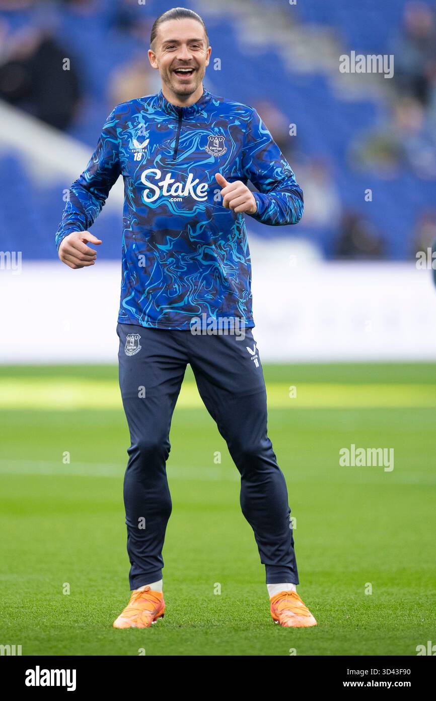 Everton FC #18 Jack Grealish warms-up before the match during the ...