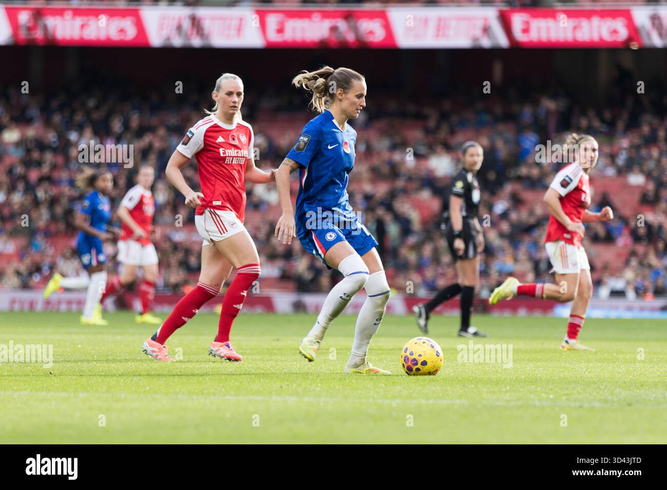 London, UK. 8th Nov 2025. Nathalie Björn of Chelsea FC Women in action ...