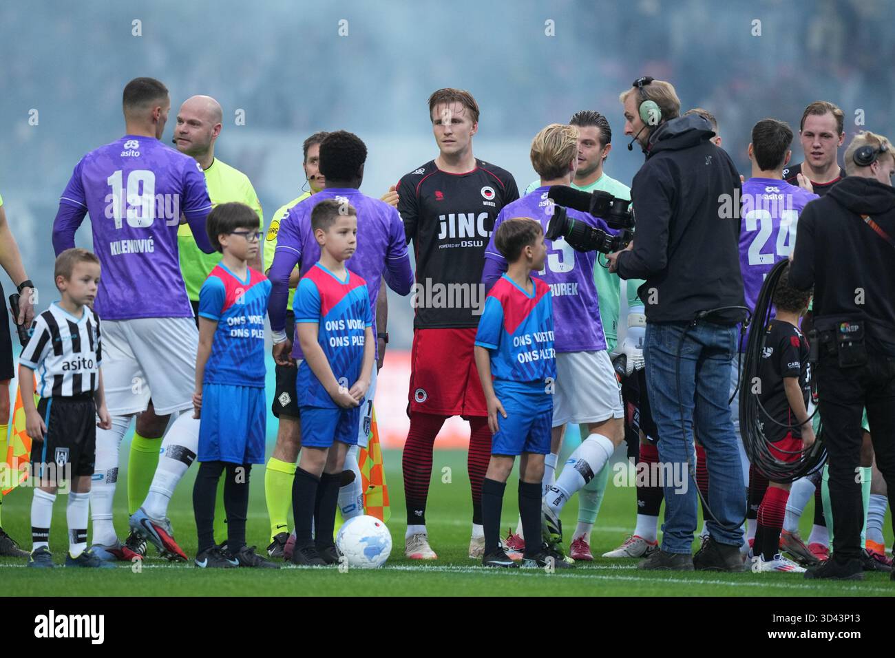 ROTTERDAM , 08-11-2025 , Stadium Woudestein , season 2025 / 2026 ...
