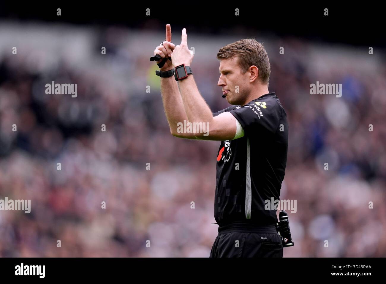 Referee Samuel Barrott during the Premier League match at the Tottenham ...