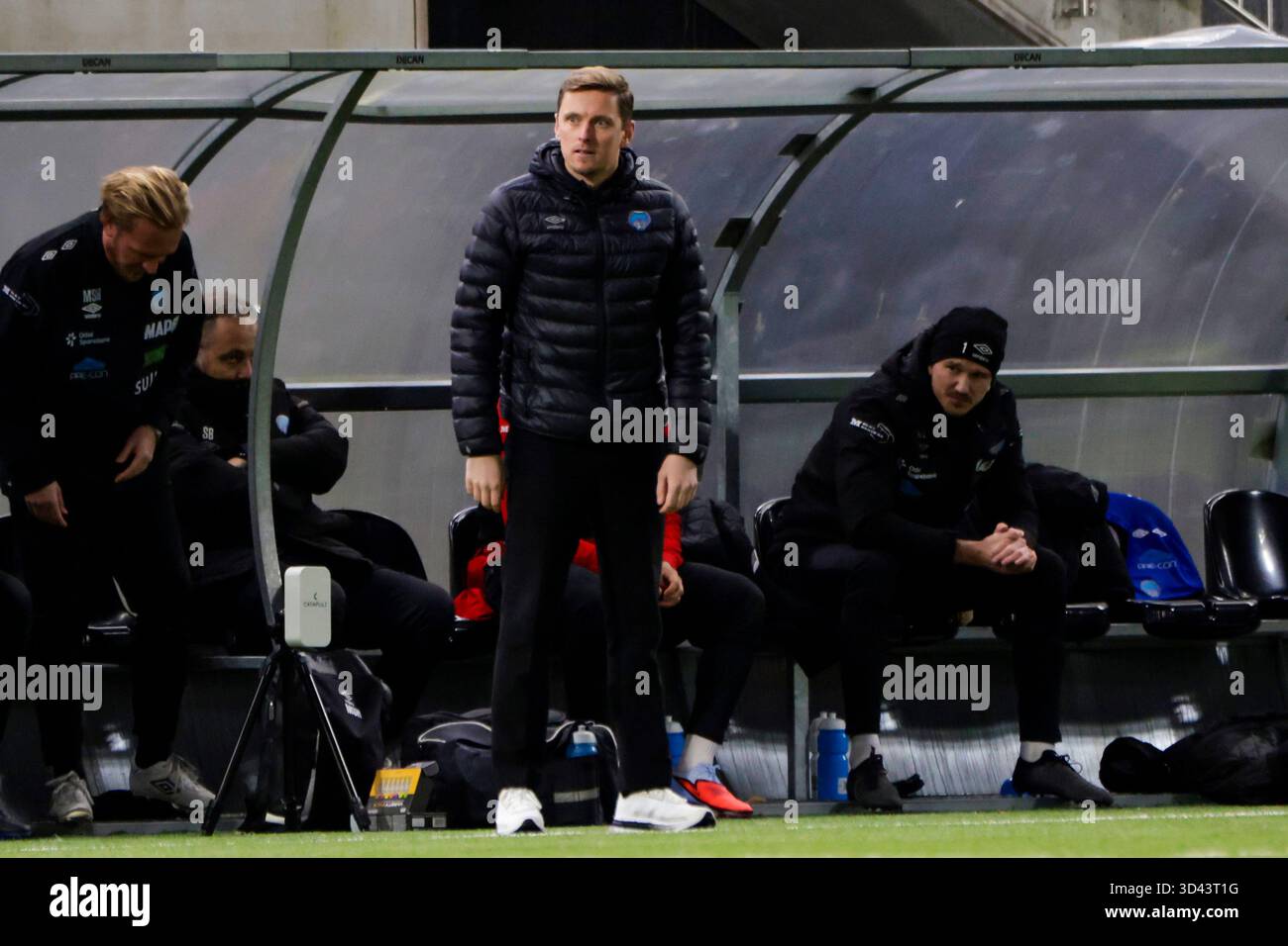 Bergen 20251108. Kongsvinger's coach Johan Wennberg during the 1st ...