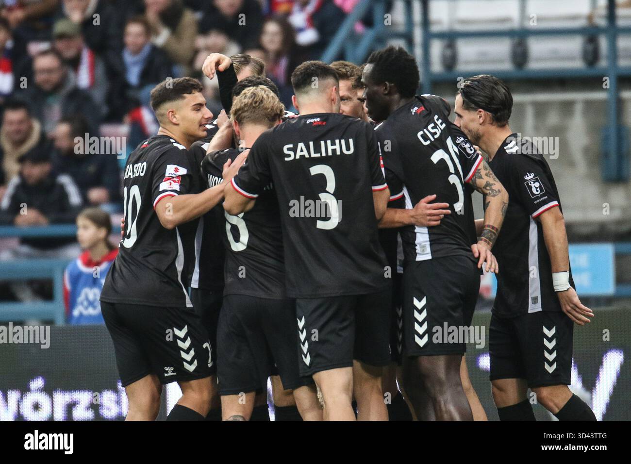 Krakow, Poland, 8th November, 2025, football 2025 2026 Betclic 1 Liga ...