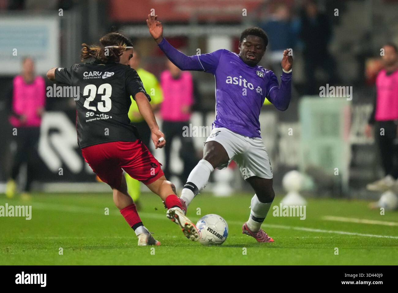 ROTTERDAM , 08-11-2025 , Stadium Woudestein , season 2025 / 2026 ...