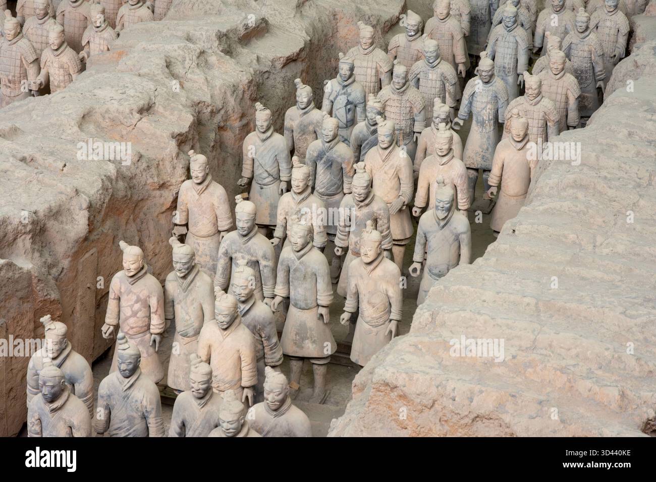 Terracotta army soldiers in the mausoleum tomb of Qin Shi Huang, first ...