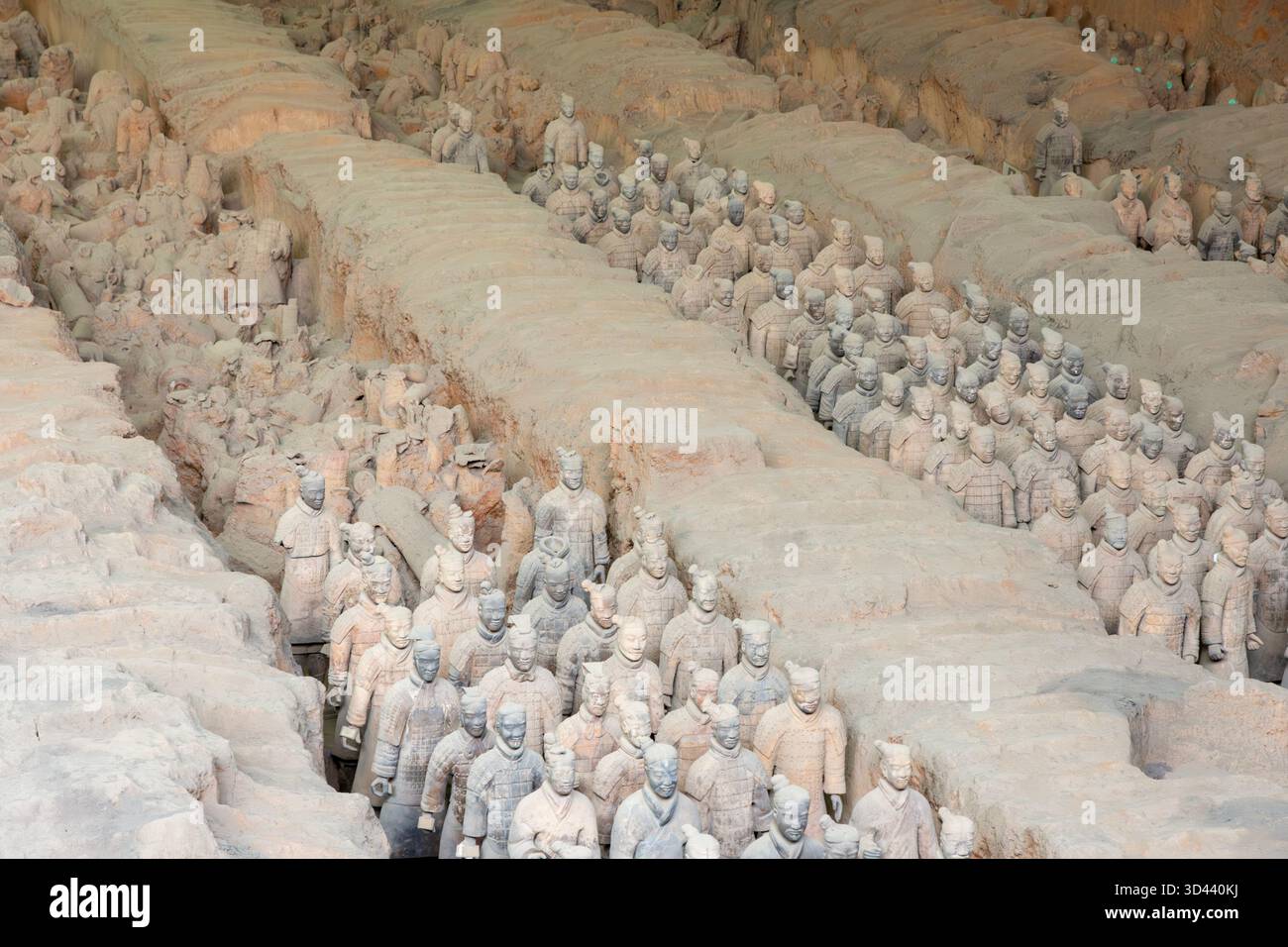 Terracotta army soldiers in the mausoleum tomb of Qin Shi Huang, first ...