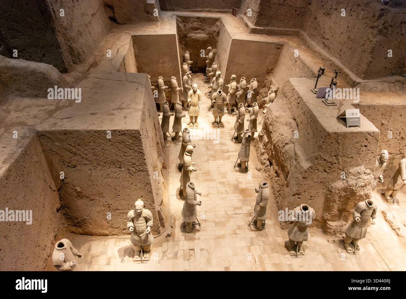 Terracotta army soldiers in the mausoleum tomb of Qin Shi Huang, first ...