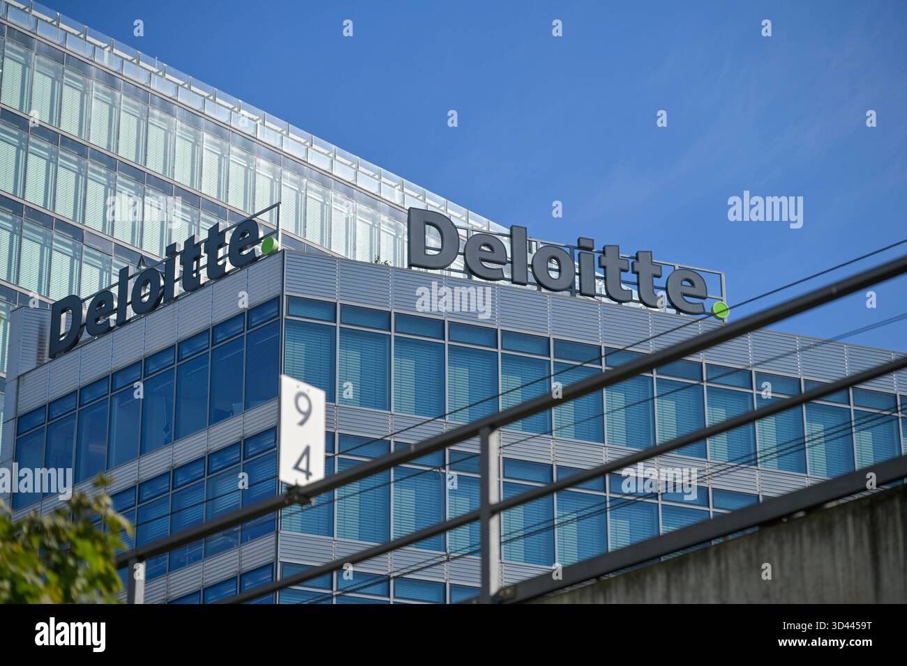 Deloitte, Neues Kranzlereck, Bürohaus, Kurfürstendamm, Charlottenburg ...