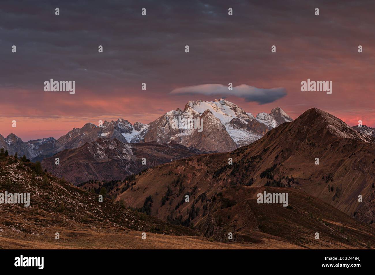 Dawn, clouds, morning mood, mountains, autumn, view of Marmolada, Giau ...