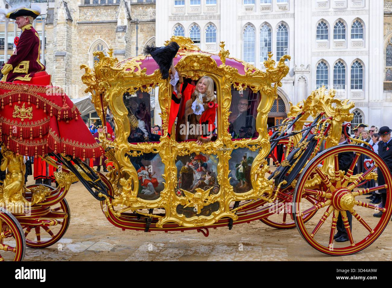 08/11/2025. London, UK Alderwoman Dame Susan Langley DBE rides the ...