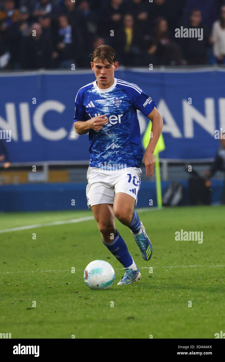 Como, Italy, November 08 2025. Nico Paz in action during Serie A match ...