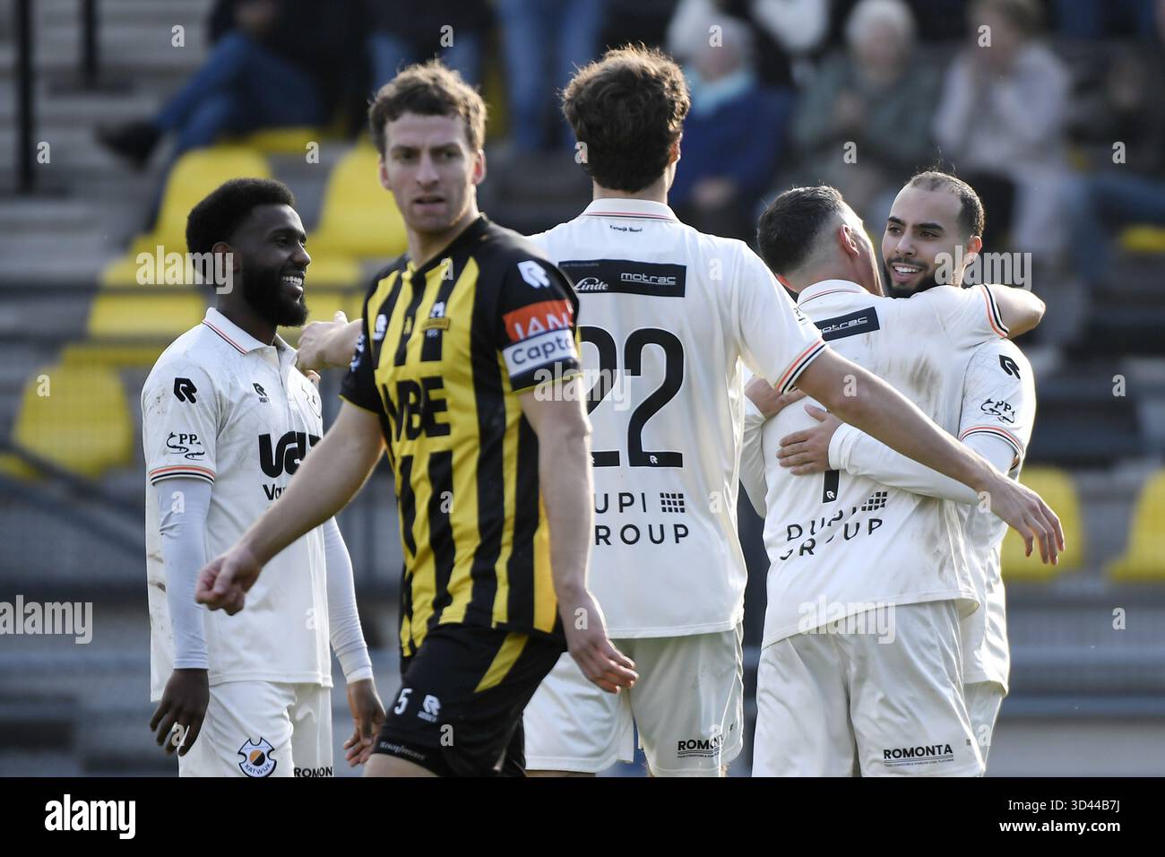 KATWIJK, 08-11-2025 , Sportpark Middelmors , season 2025 / 2026 , Dutch Tweede Divisie football ...